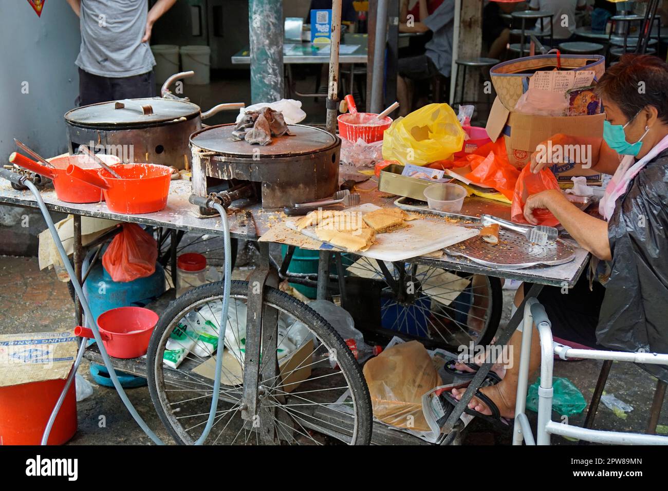 traditional food stall in the streets of cebu city at the philippines ...