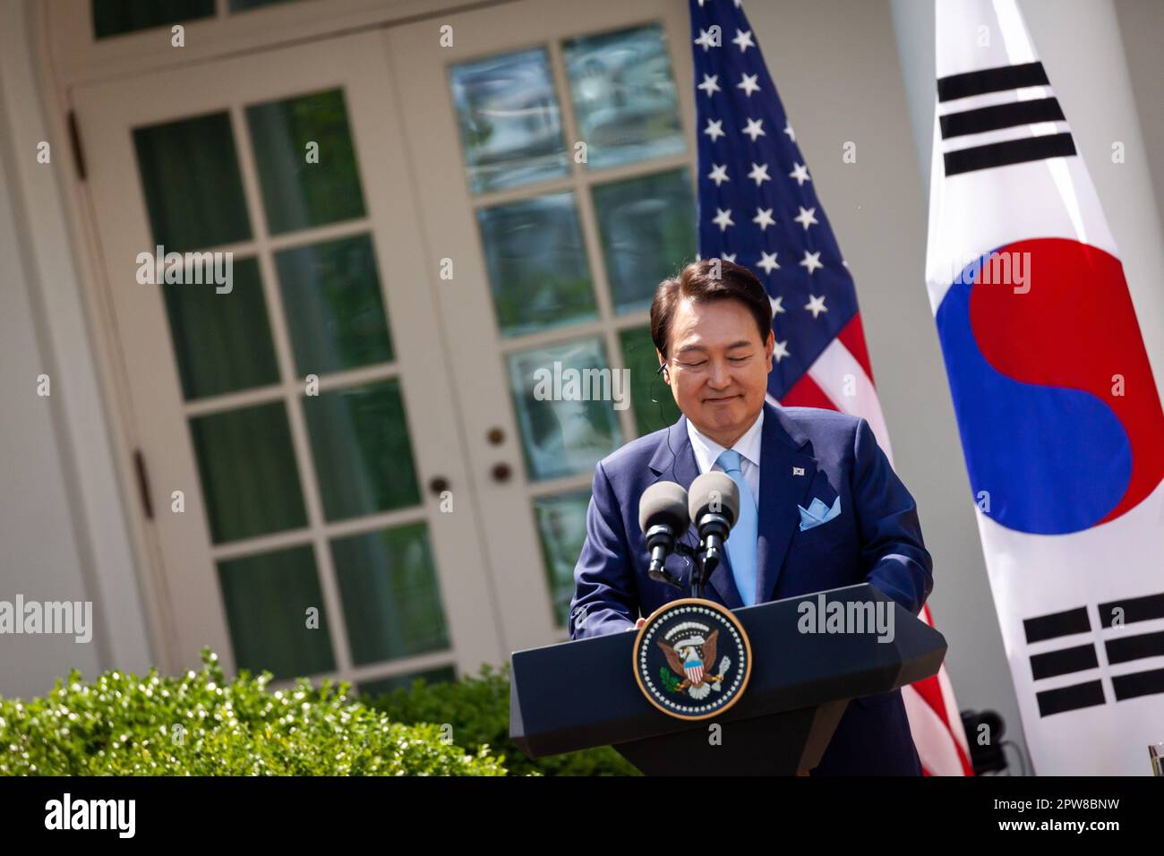Washington, DC, USA. 26th Apr, 2023. President Yoon Suk Yeol of South ...