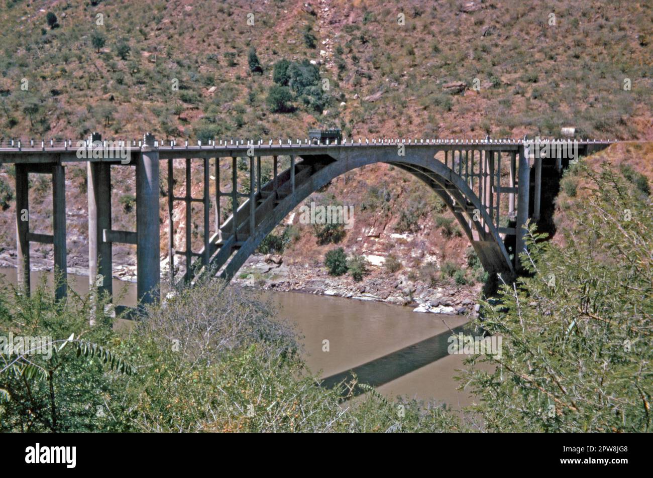 A 1974 view of the elegant concrete bridge over the Blue Nile (Abay ...