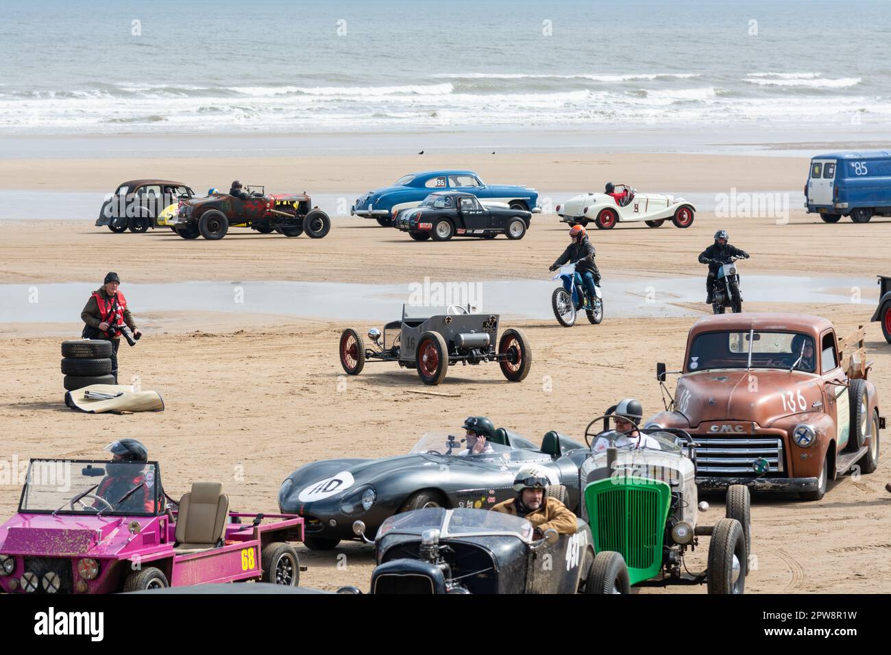 Race the Waves car racing event at Bridlington Stock Photo - Alamy