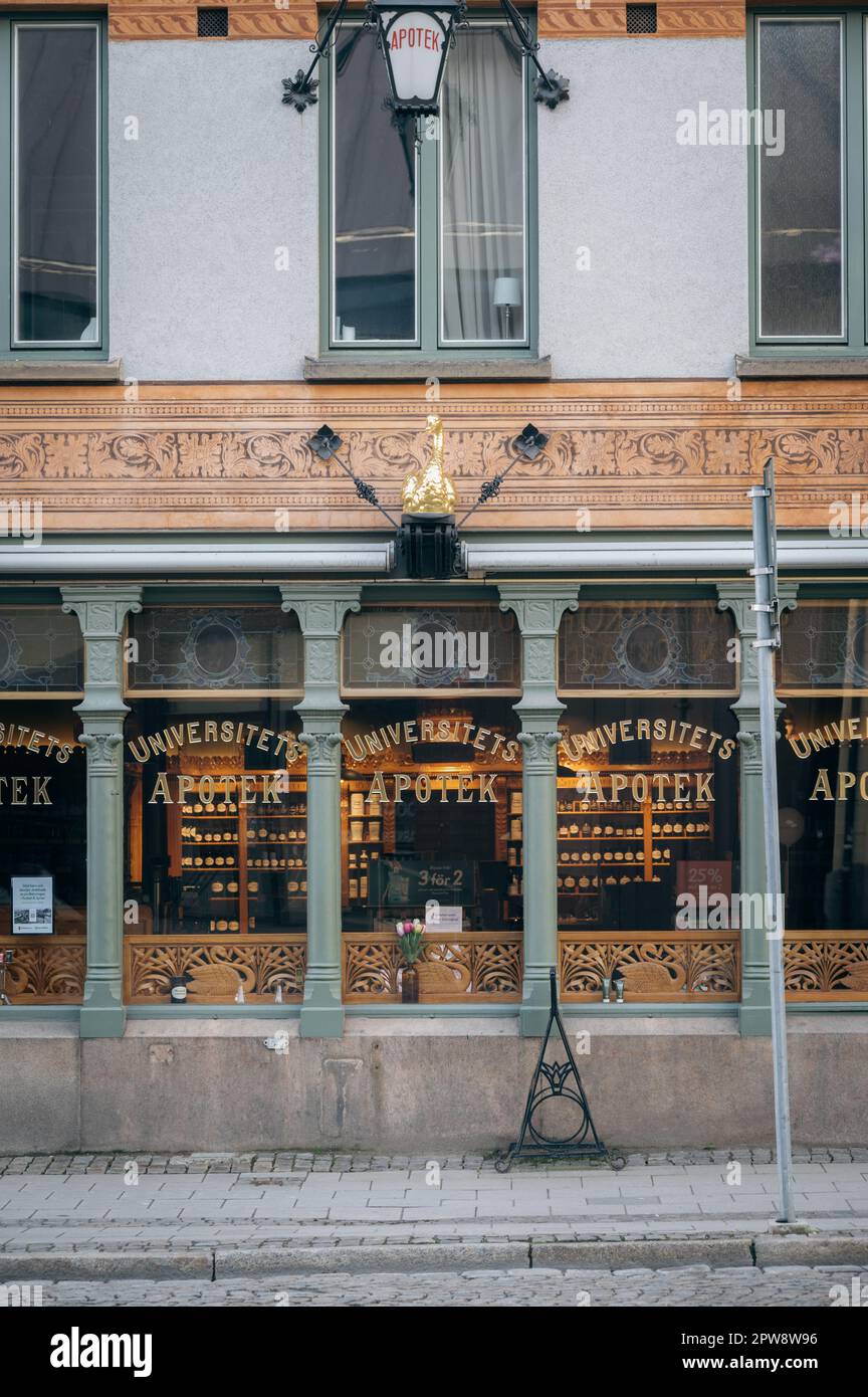 The pharmacy called Apoteket Svanen in the historic city center of Lund ...