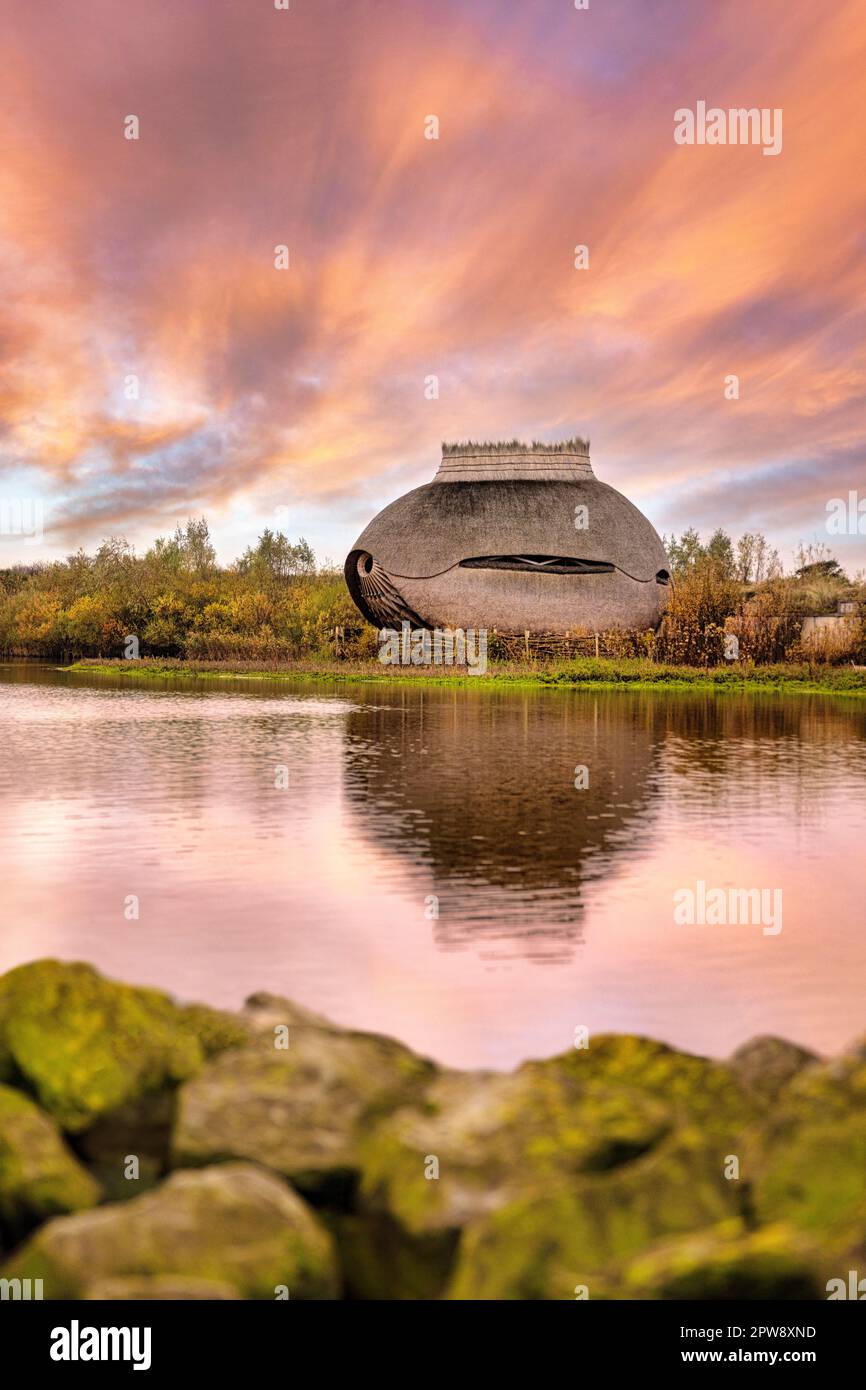 Bird sanctua hi-res stock photography and images - Alamy