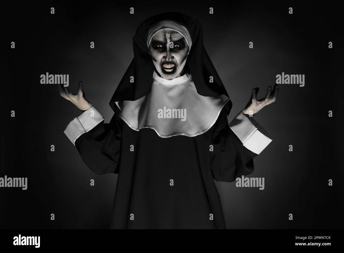 Gothic nun costume hi-res stock photography and images - Alamy