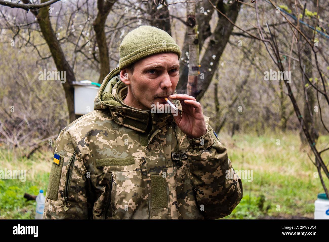 Ukrainian servicemen work at the position of the artillery brigade at ...