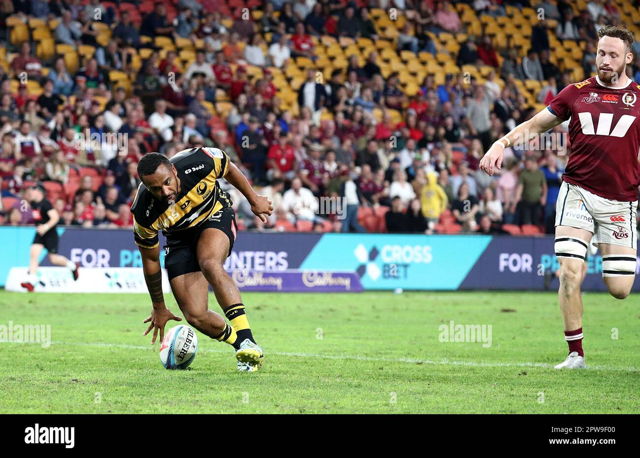 Manasa Mataele of the Force scores a try during the Super Rugby Pacific ...