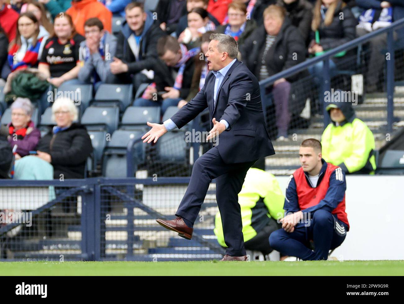 Billy dodds scottish cup final hi-res stock photography and images - Alamy