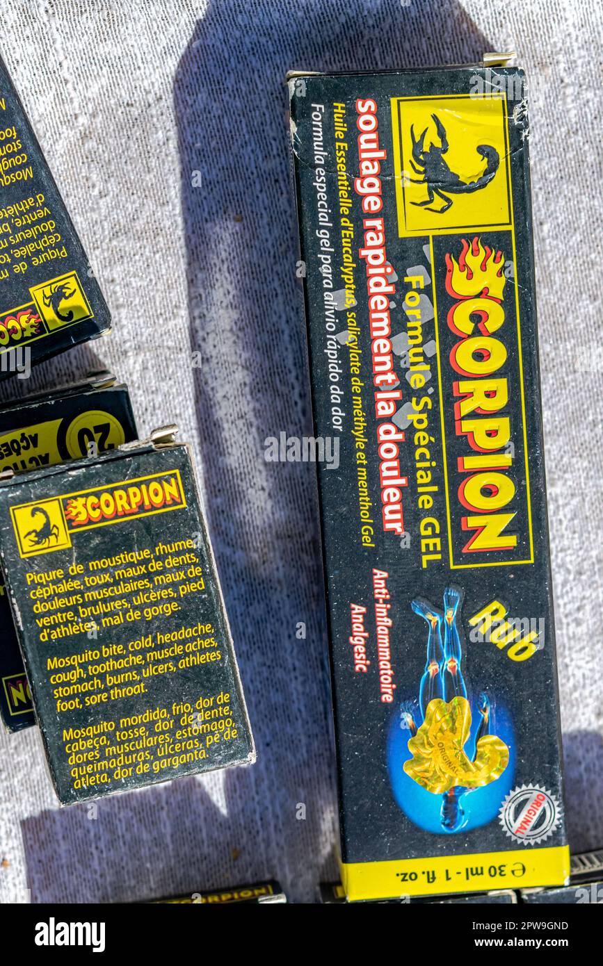 Medicine package. French text: "Scorpion, gel,relieves pain. Essential ...