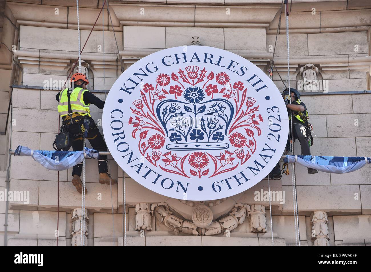 London, England, UK. 29th Apr, 2023. Installation of the Coronation ...