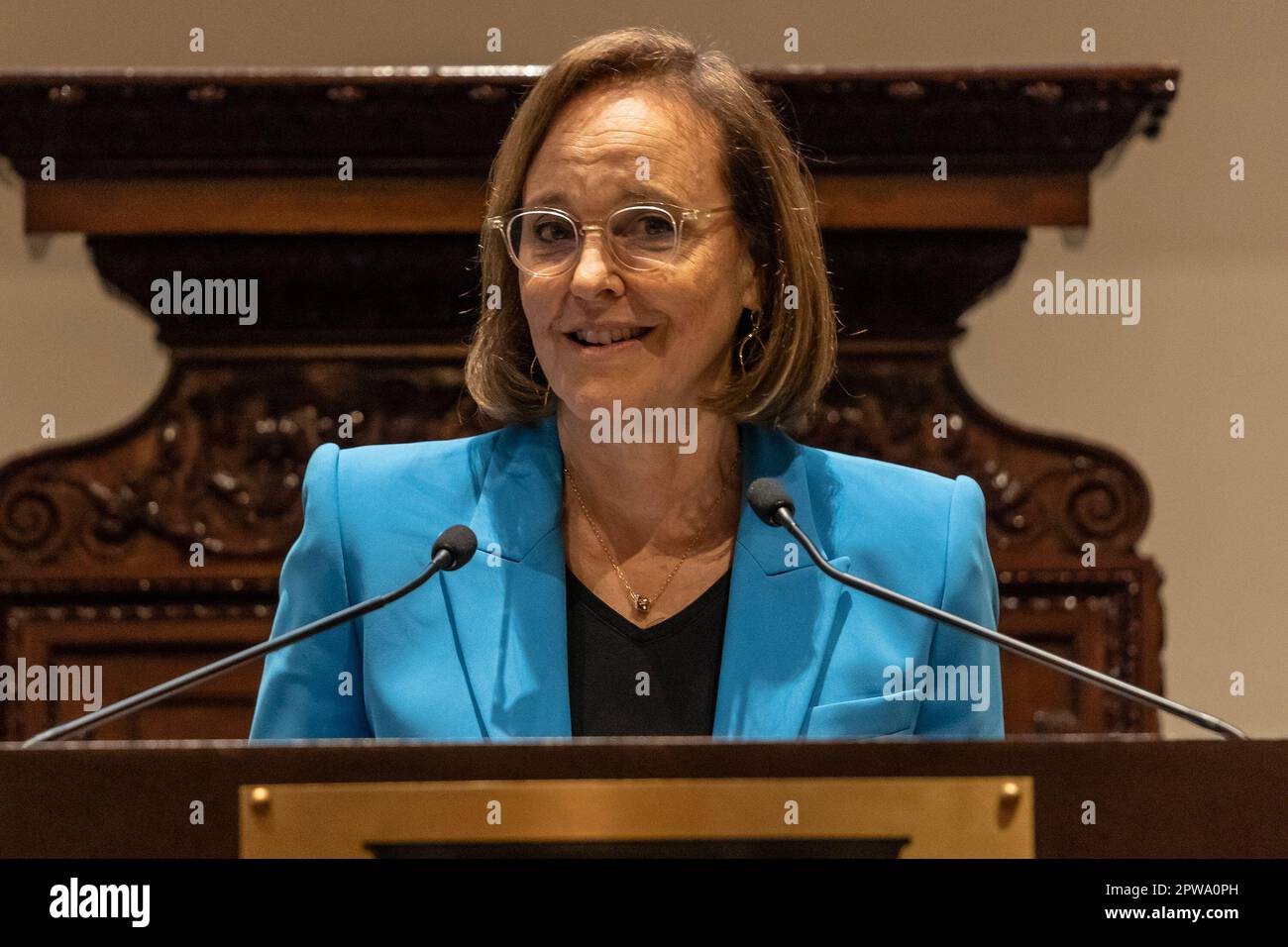 Susan rosenblatt hi-res stock photography and images - Alamy