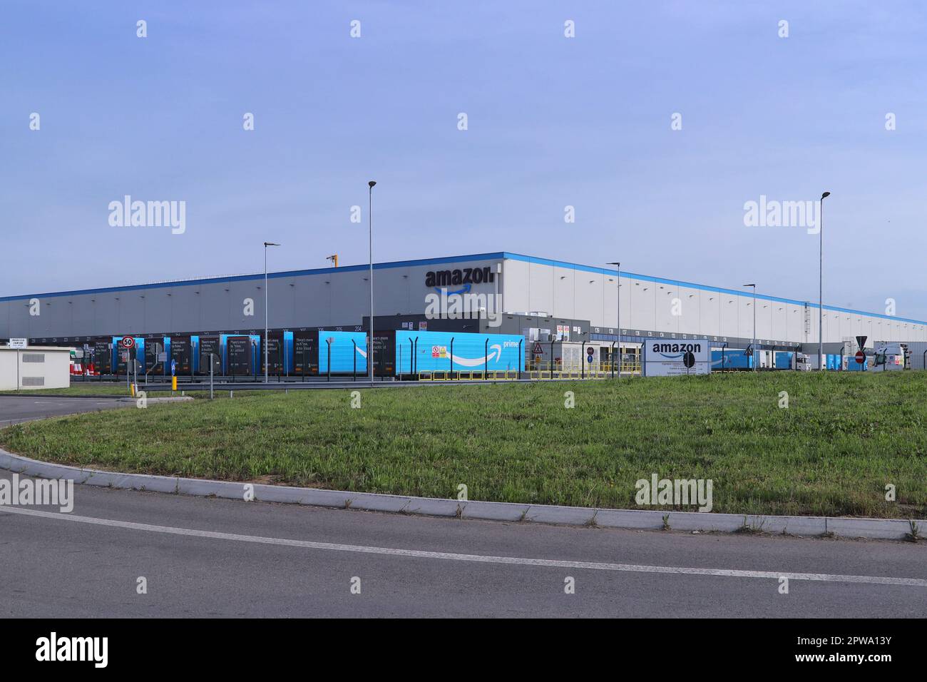 Spilamberto, Modena, Italy, April 2023, new Amazon warehouse plant ...