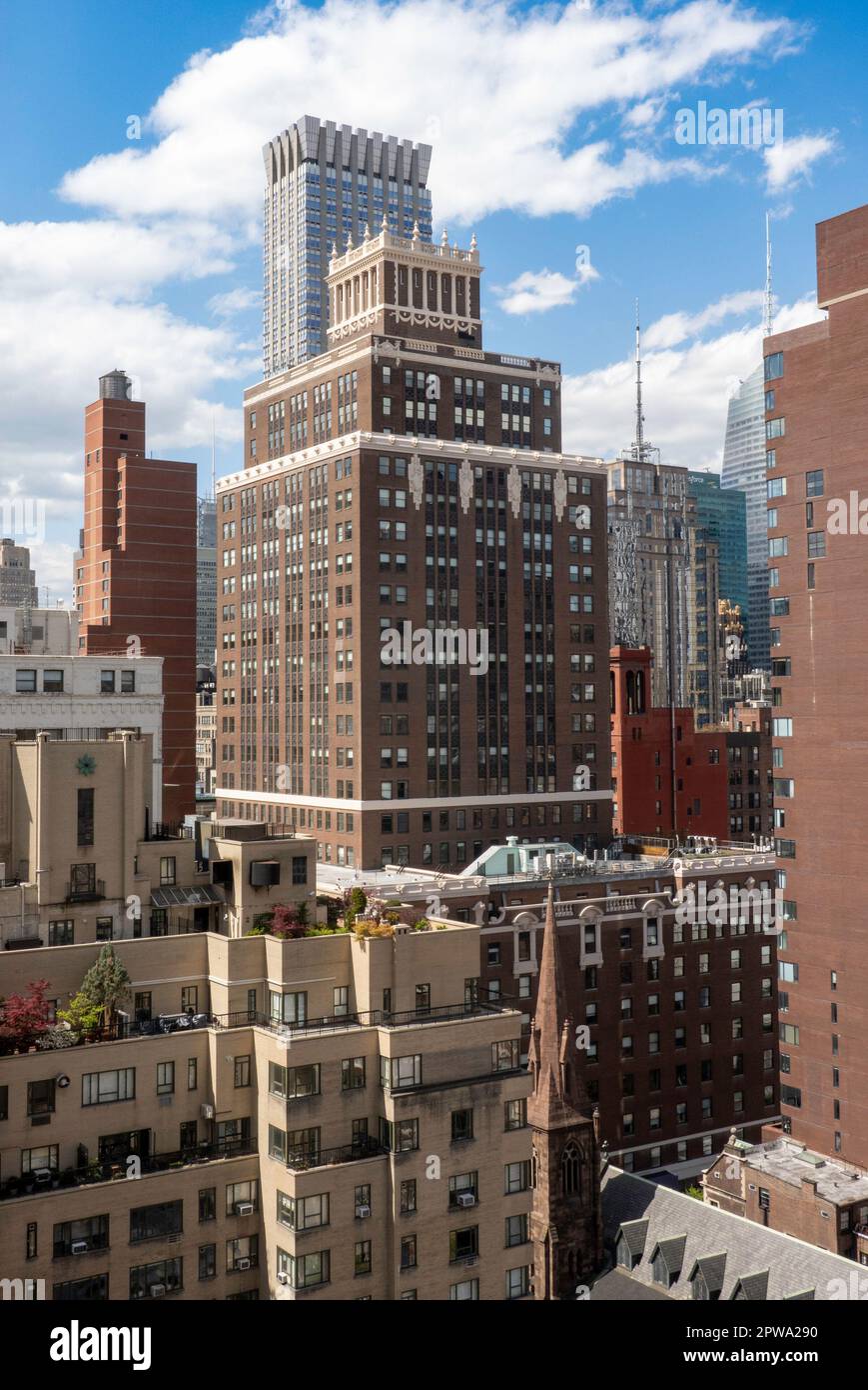 Langham Place on Fifth Avenue and 200 Madison Avenue, New York City ...
