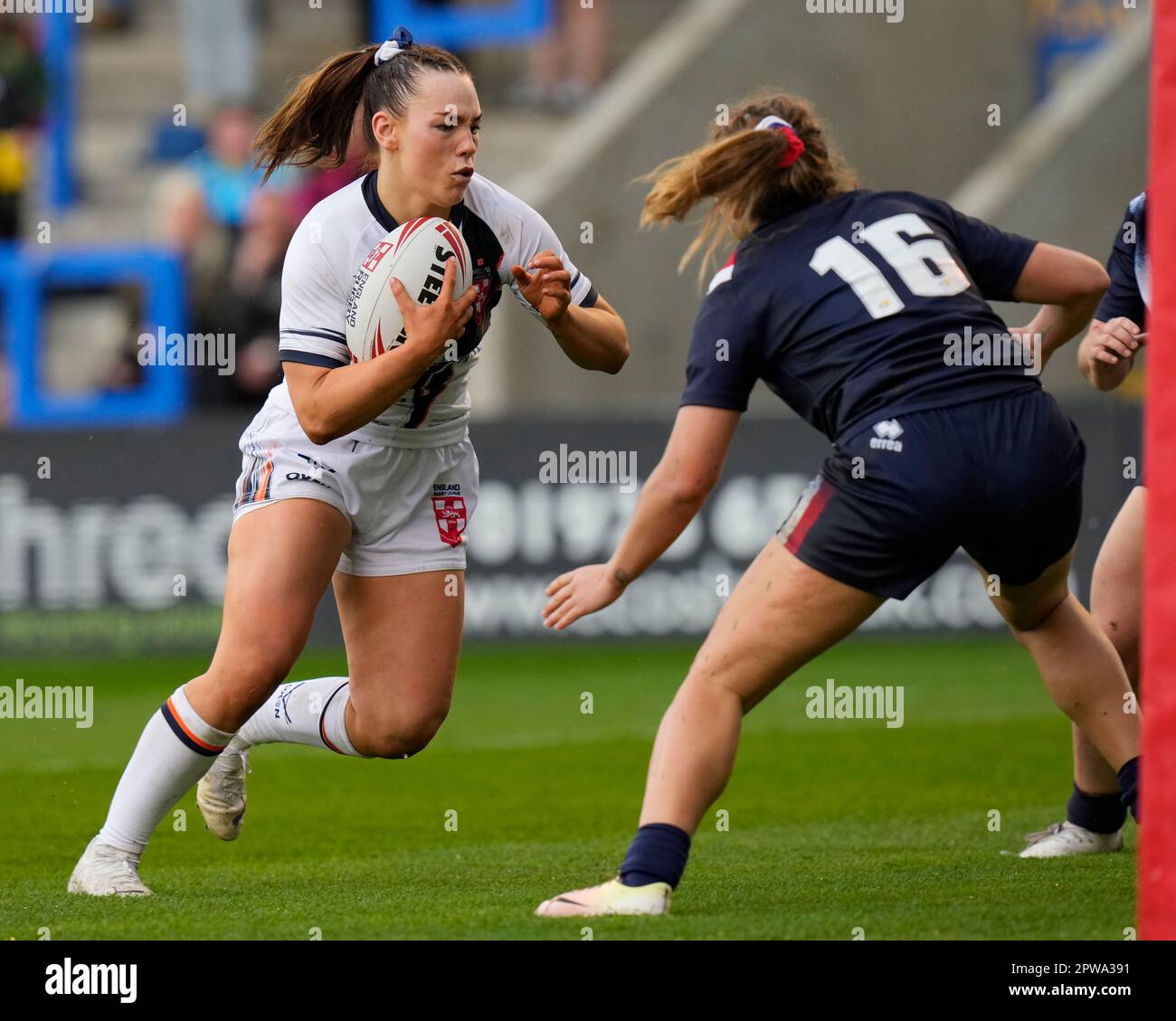 Hollie mae dodd hi-res stock photography and images - Alamy