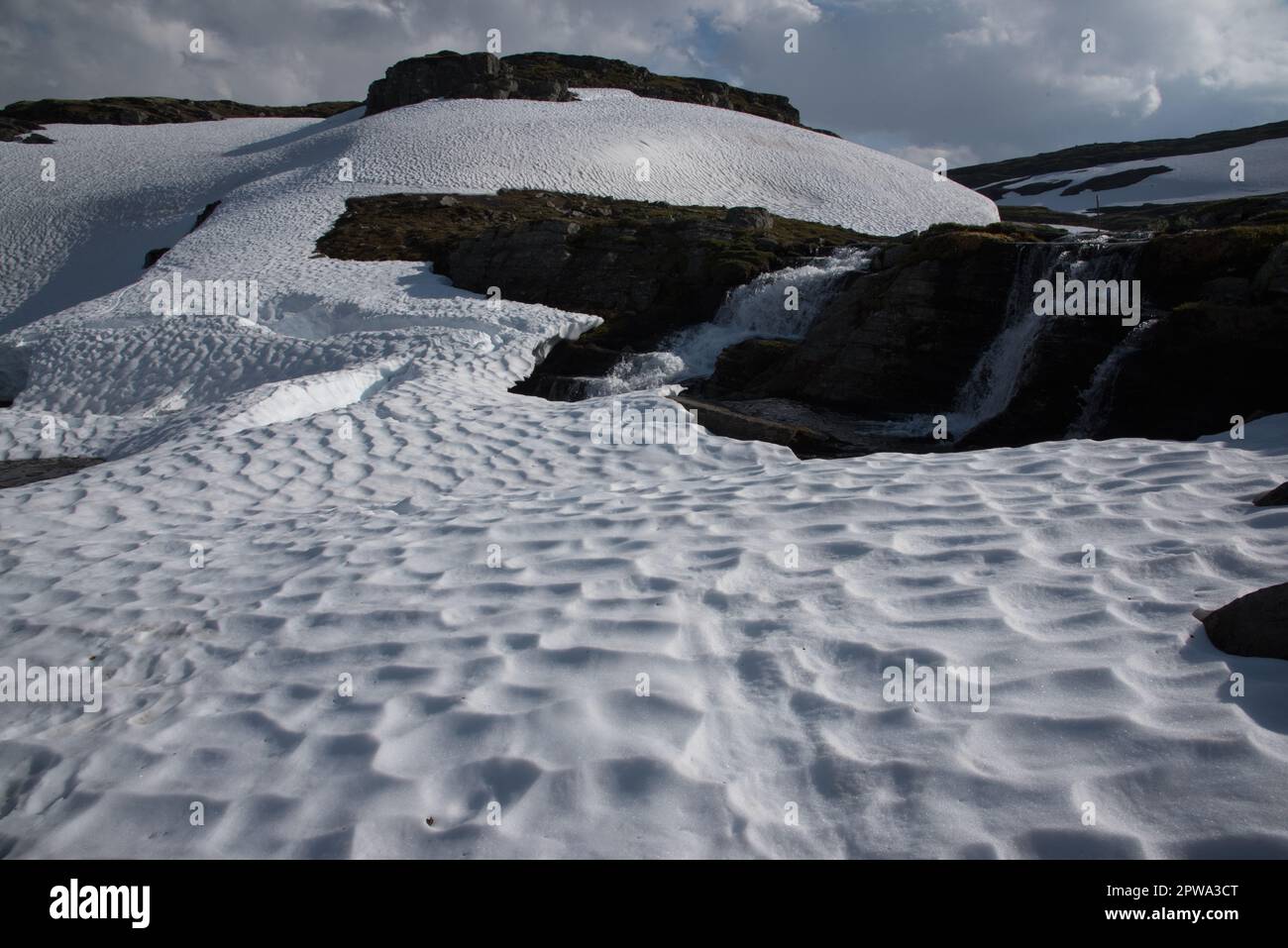 Aurlandsfjellet is crossed by a mountain road in 1306 meter above sea ...