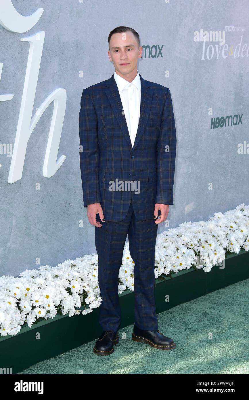 Keir Gilchrist bei der Premiere des HBO Max Streamingserie 'Love ...