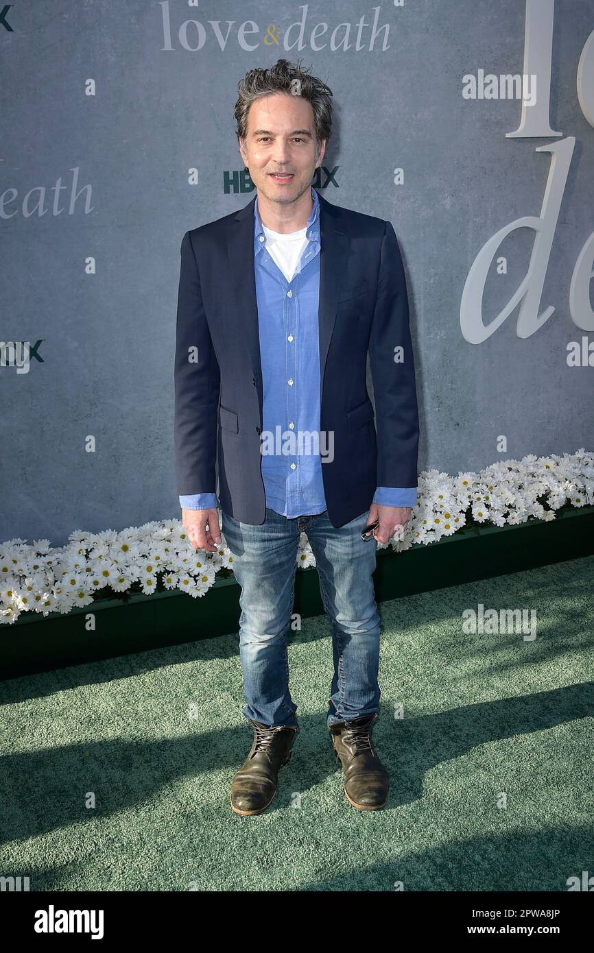 Jeff Russo bei der Premiere des HBO Max Streamingserie 'Love & Death ...