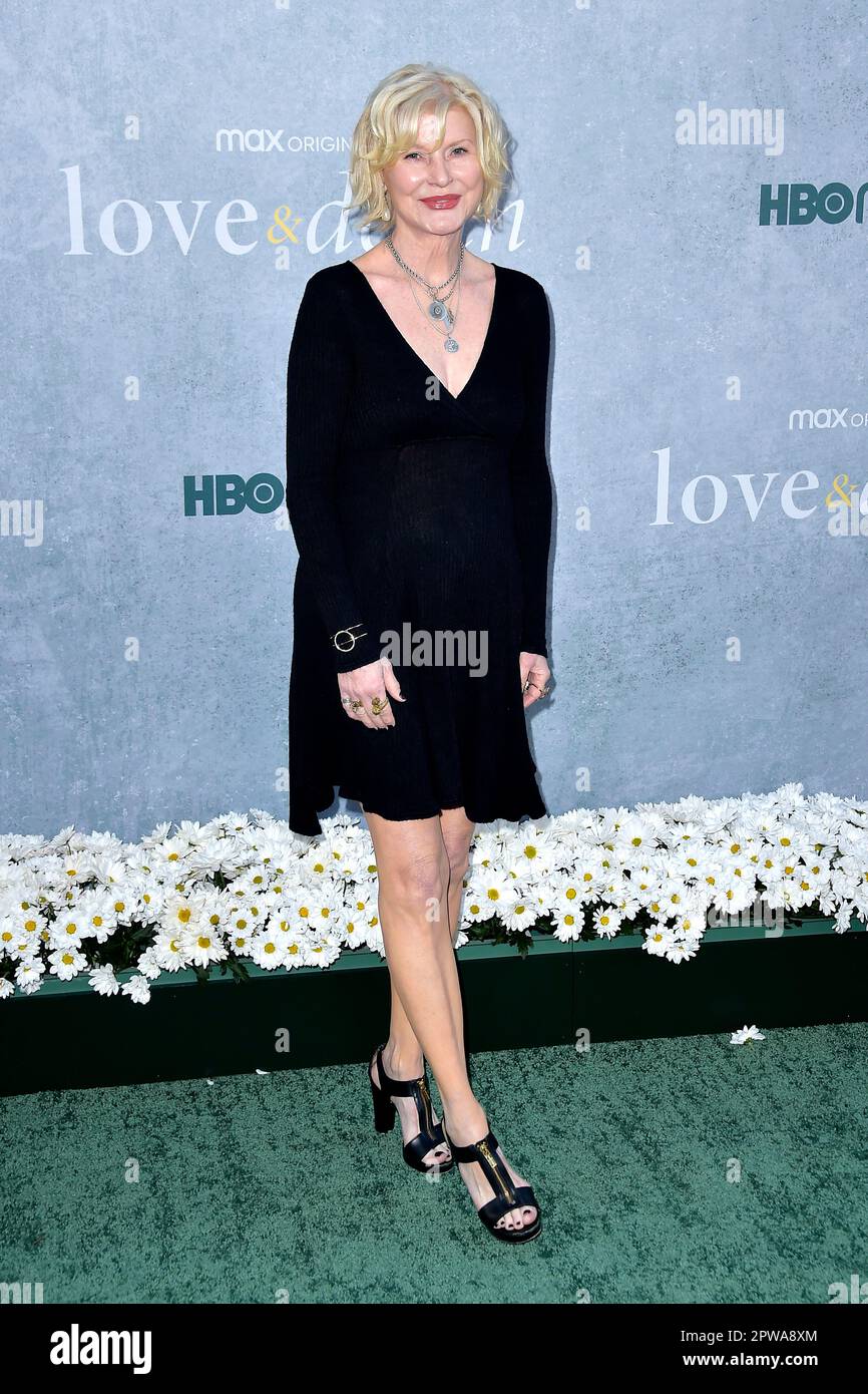 Beth Broderick Under The Dome