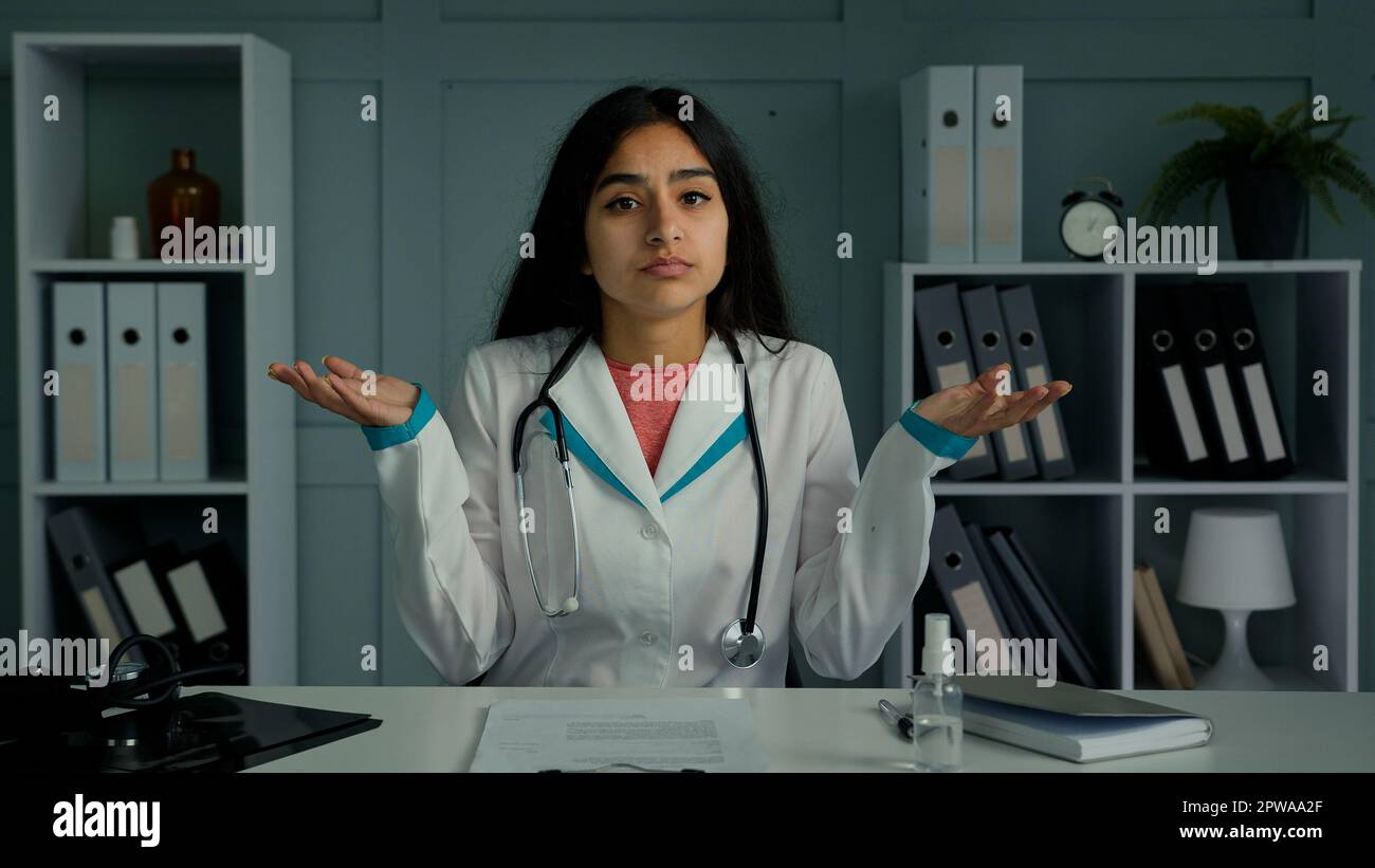 Doctor know all hi-res stock photography and images - Alamy