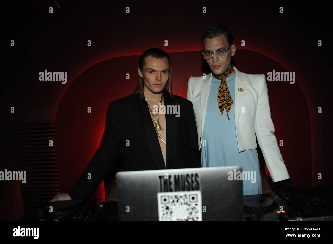 Parker Posey, Alan Cumming, Meredith O'Connor, Guillermo Diaz, DJ the ...
