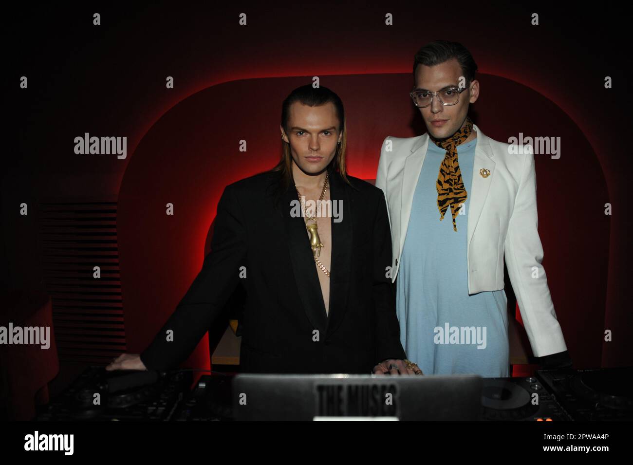 Parker Posey, Alan Cumming, Meredith O'Connor, Guillermo Diaz, DJ the ...