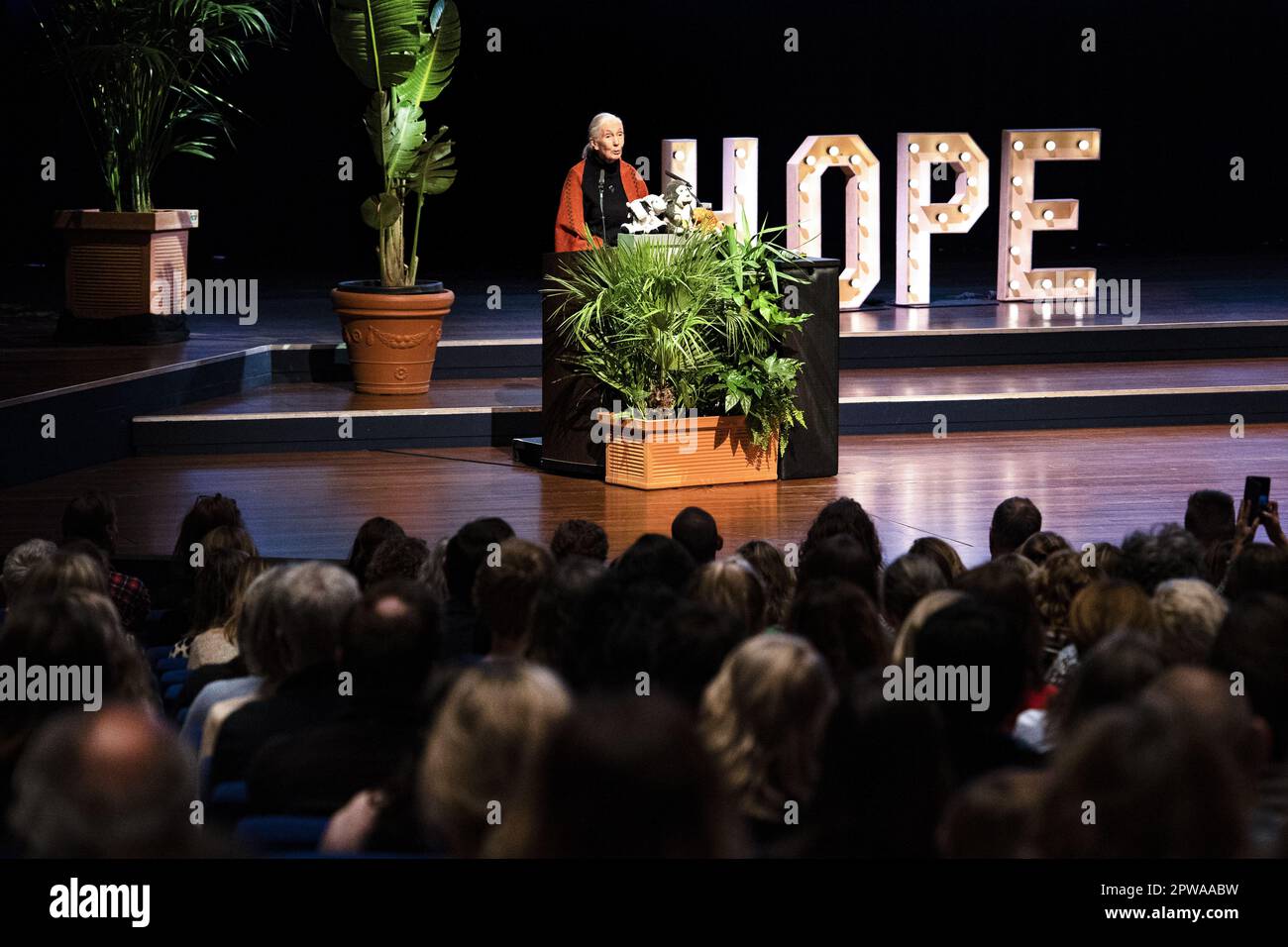 THE HAGUE - Jane Goodall during a lecture at the World Forum. Jane ...
