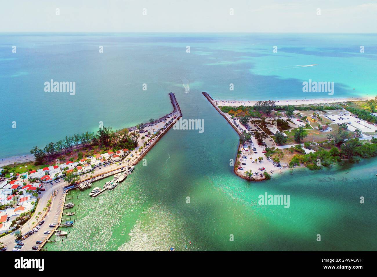 The Jetty at Venice Florida along Florida Gulf Coast a famouss tuorist ...