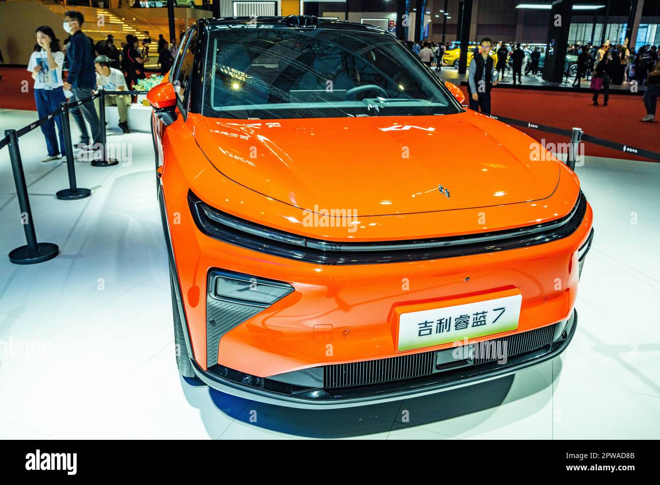 A Livan 7 battery swapping capable car from a joint venture between ...