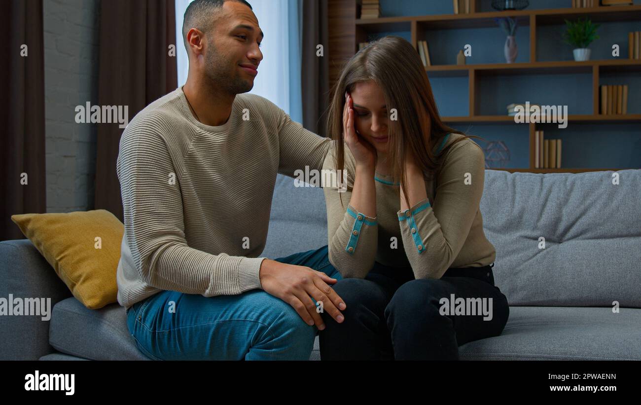 Man saying sorry to woman hi-res stock photography and images - Alamy