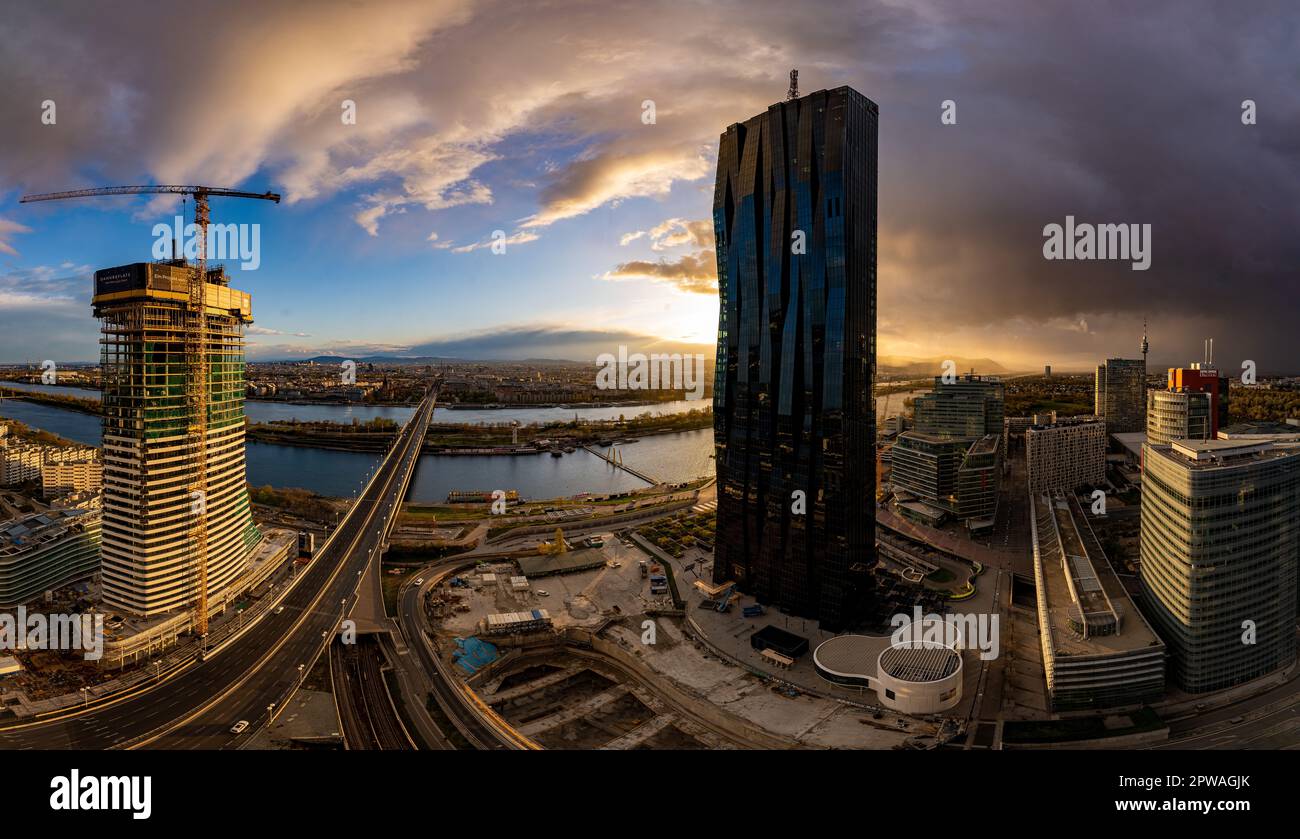 Wien vienna uno city hi-res stock photography and images - Alamy