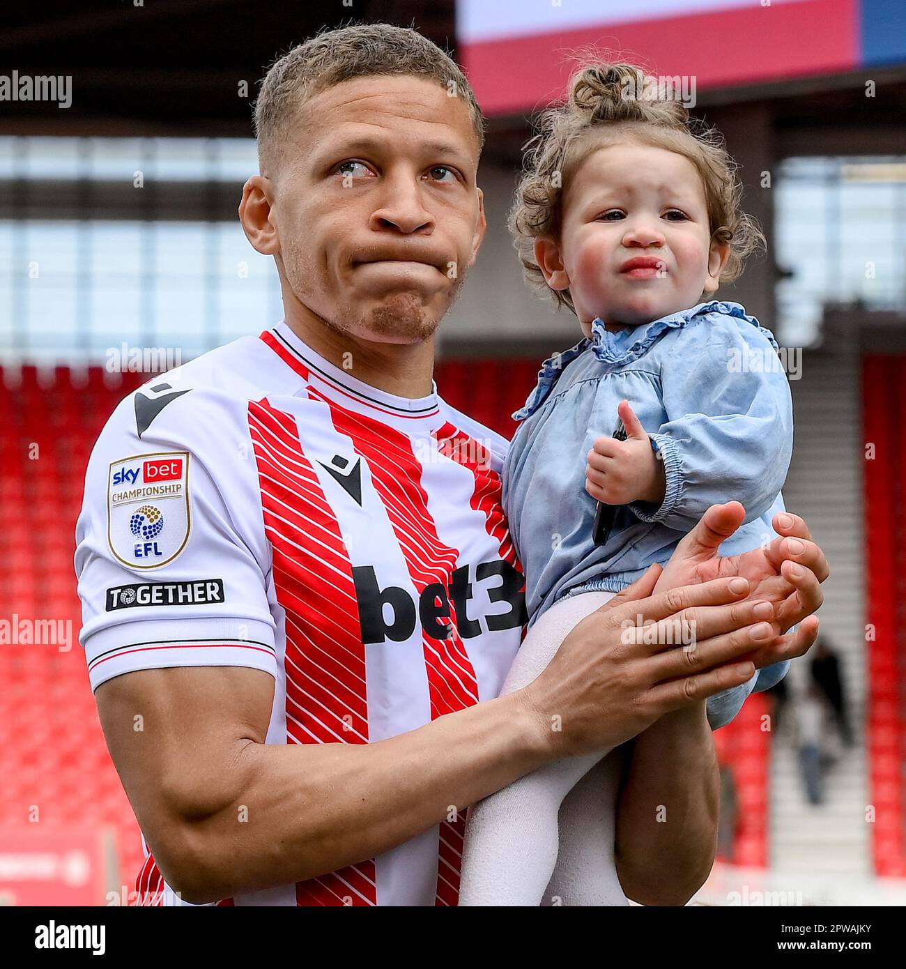 Lap of the stadium hi-res stock photography and images - Alamy