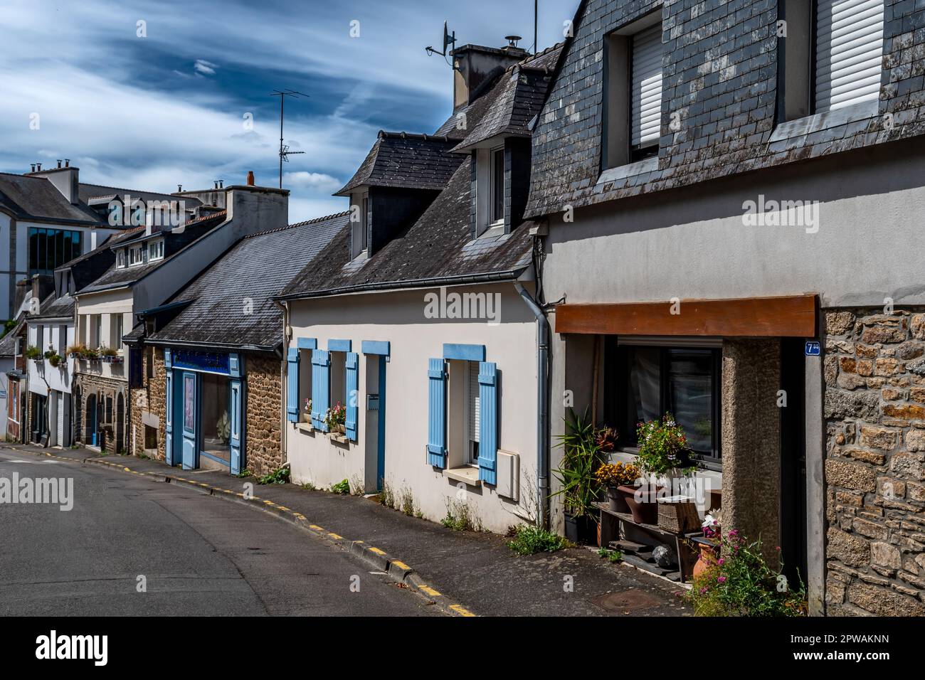 Street In Medieval Village And Artist Enclave Pont Aven At Finistere ...
