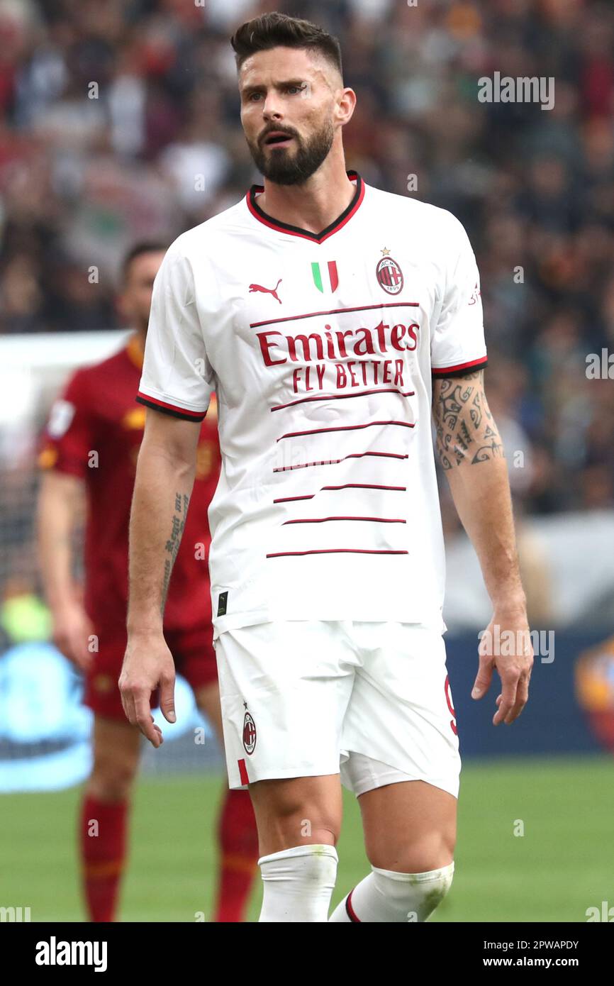 Oliver giroud milan hi-res stock photography and images - Alamy
