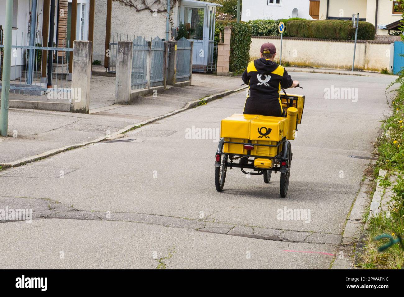 Trycicle hi-res stock photography and images - Alamy