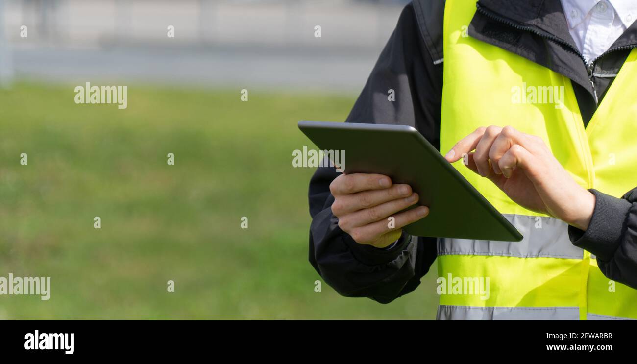 Space engineer computer hi-res stock photography and images - Alamy