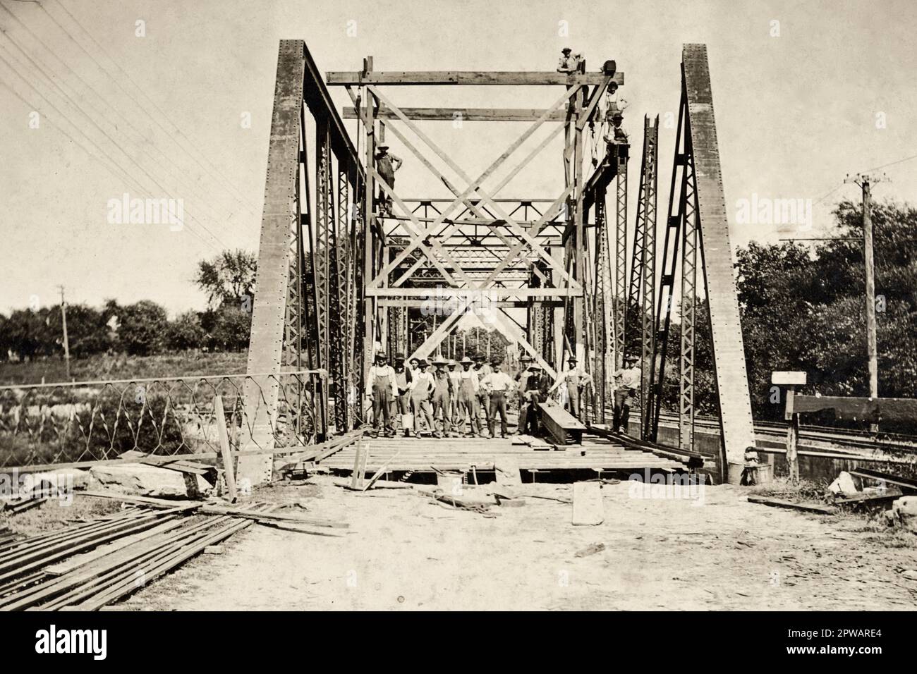 1890s road construction hi-res stock photography and images - Alamy
