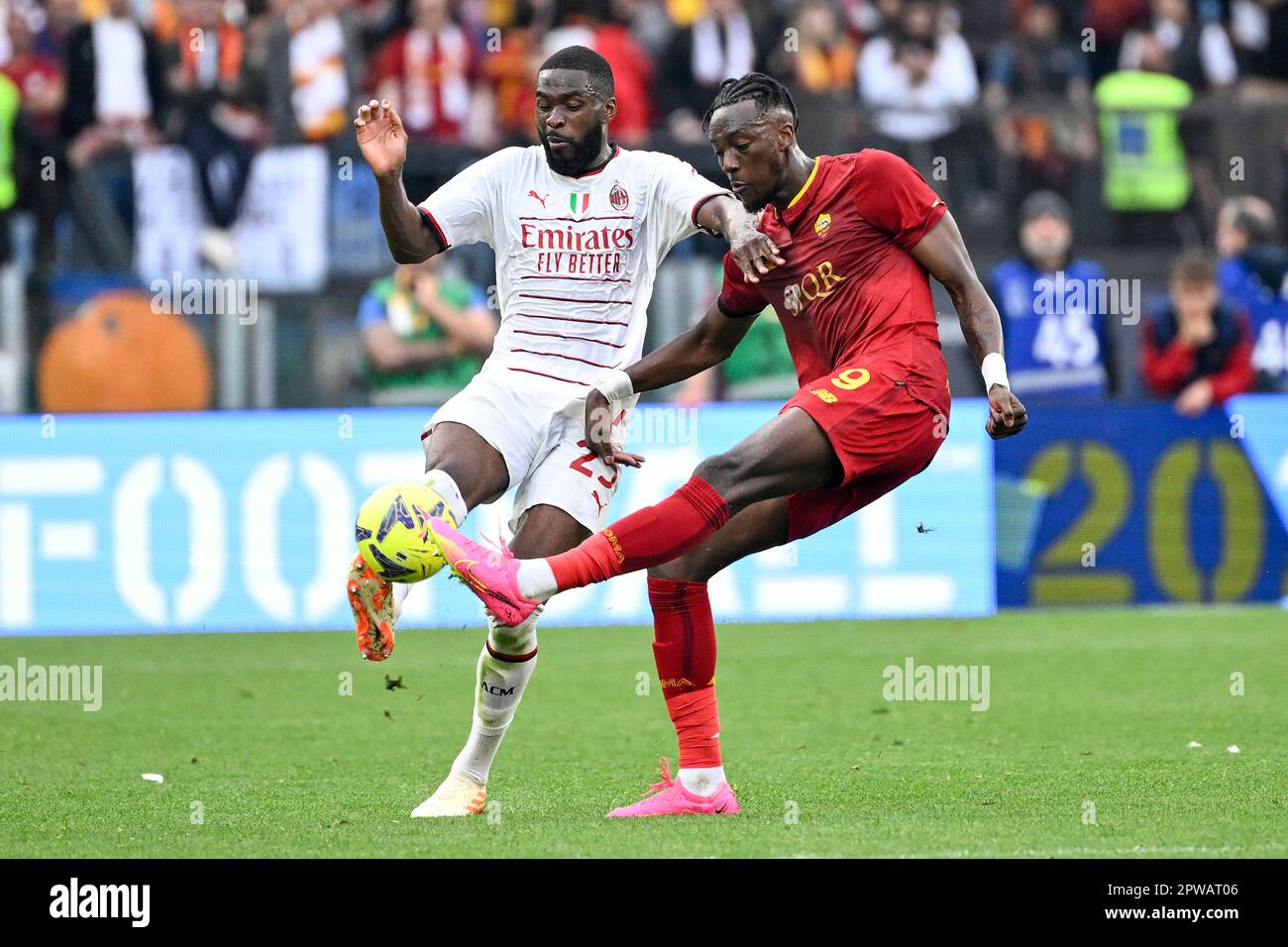 Fikayo tomori milan 2023 hi-res stock photography and images - Alamy