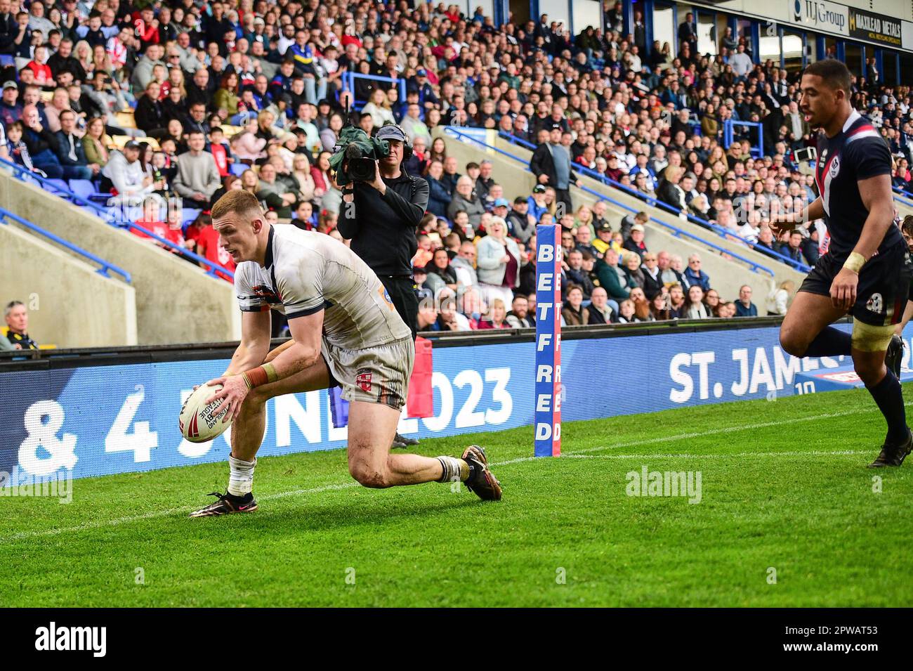 Ash handley of england hi-res stock photography and images - Alamy