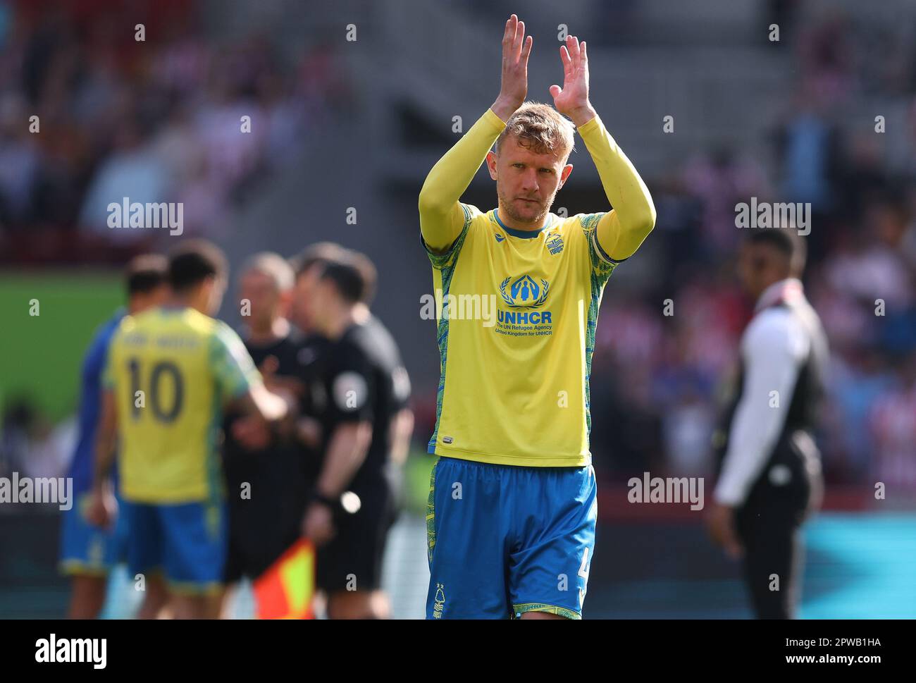 Brentford v nottingham forest premier league gtech community hi-res ...