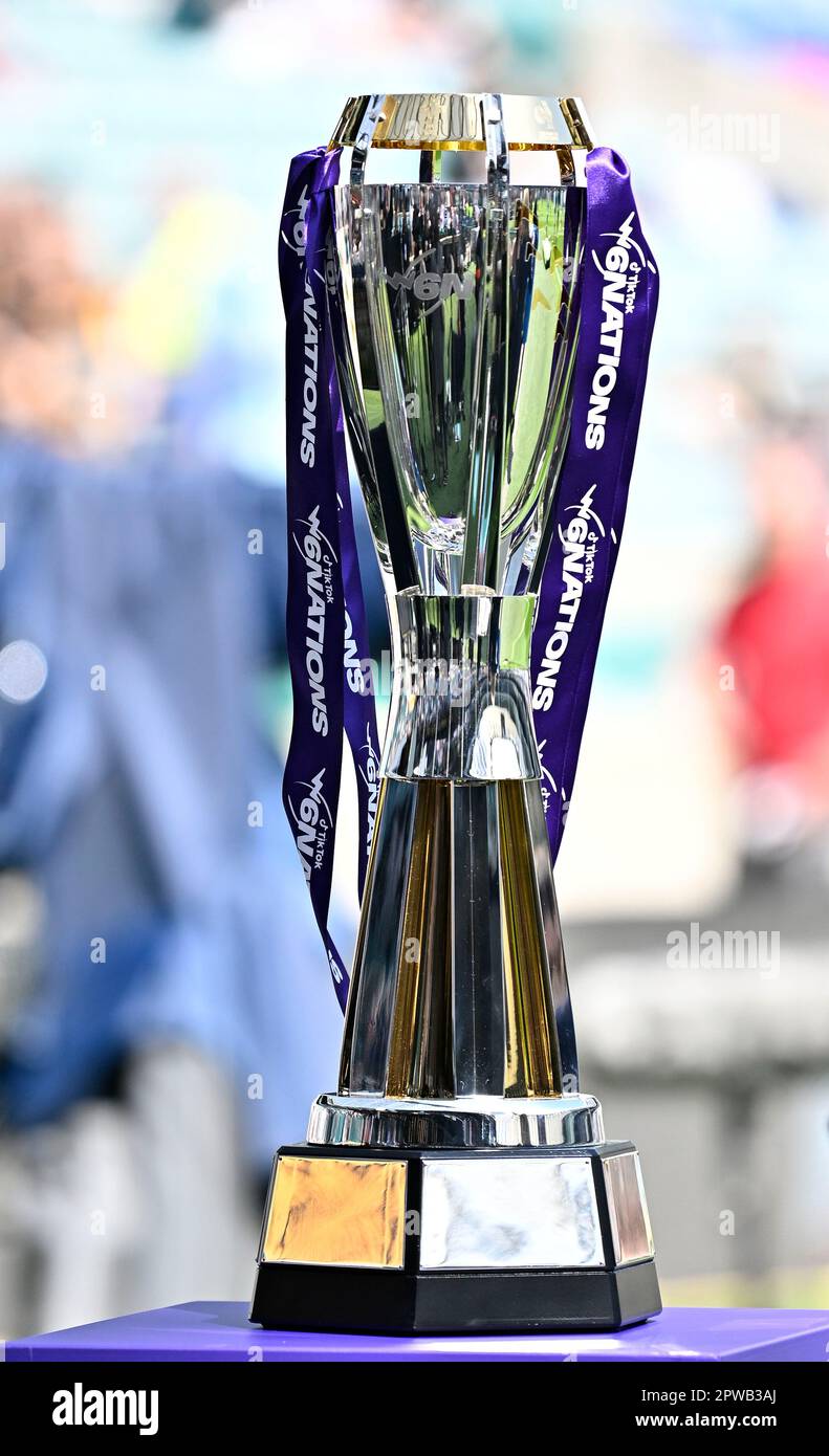 Women's 6 nations trophy hi-res stock photography and images - Alamy