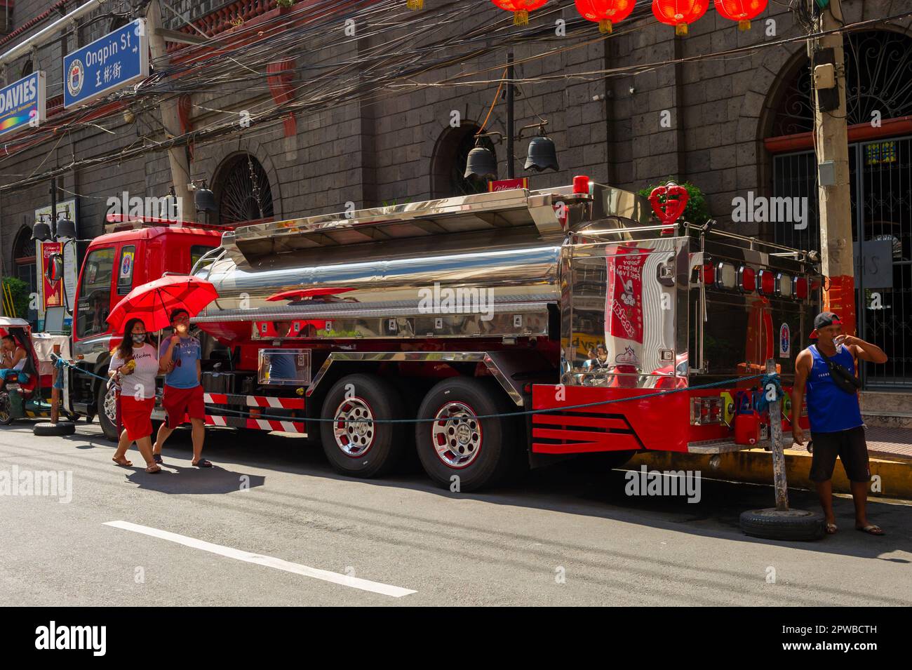 A volunteer crewed fire engine in Manila, The Philippines Stock Photo ...