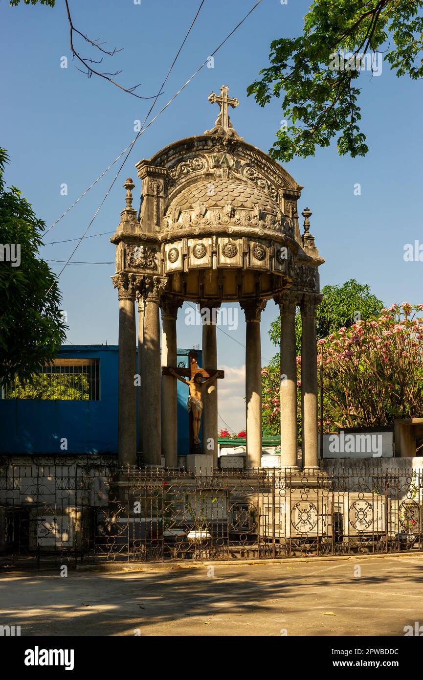 Filipino Mausoleum at the Manila North Cemetery, Manila, The ...