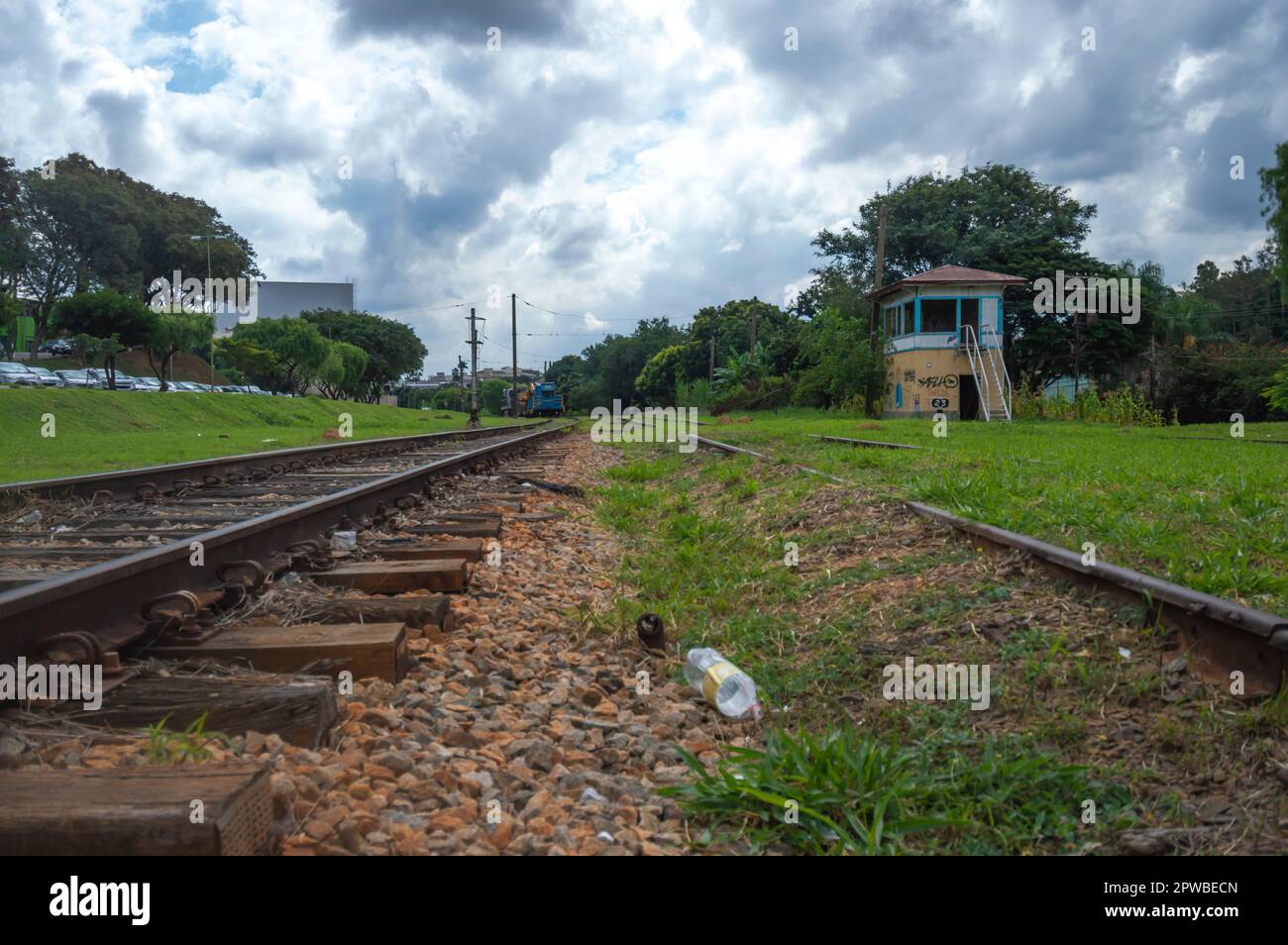 Vinhedo-sp,brasil-27,2023 Old vinhedo train station with MRS train m.r.s passing on the tracks ...