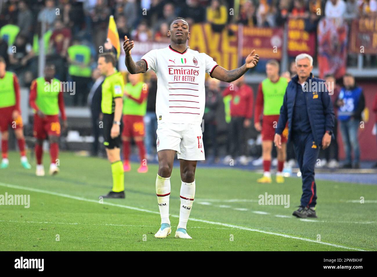 Leao football hi-res stock photography and images - Alamy