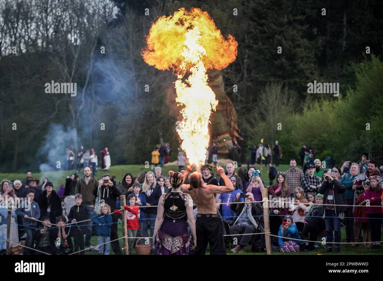 Hampshire, UK. 29th April 2023. Fire performers during the Celtic Fire ...