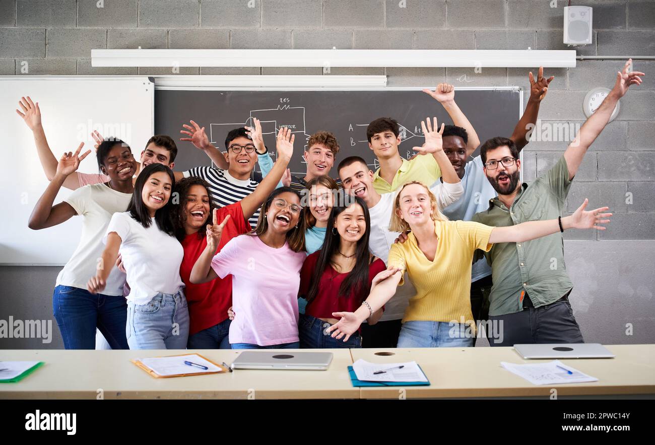 Celebrating students teacher hi-res stock photography and images - Alamy