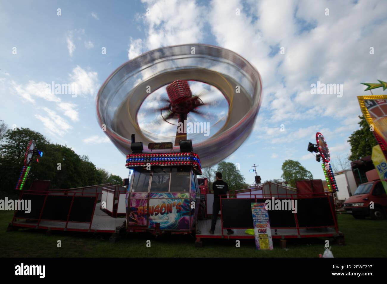 May Bank Holiday with Hatwell's Funfair on the Kinecroft, Wallingford ...