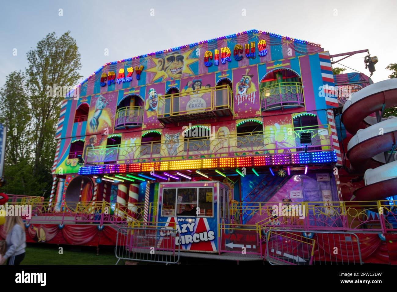 May Bank Holiday with Hatwell's Funfair on the Kinecroft, Wallingford ...