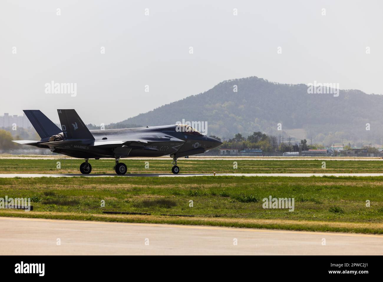 A U.S. Marine Corps F-35B Lightning II aircraft with Marine Fighter ...
