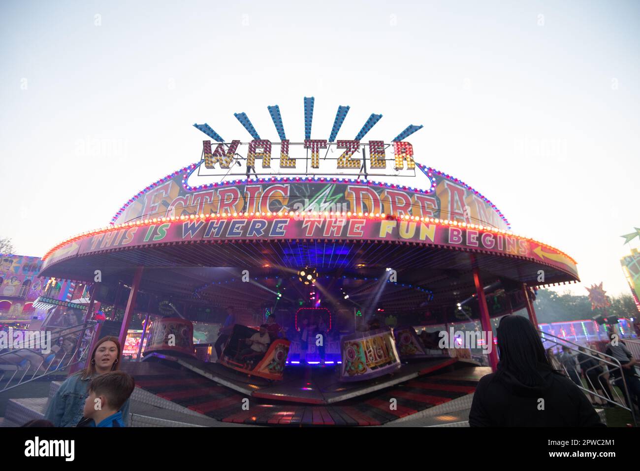 May Bank Holiday with Hatwell's Funfair on the Kinecroft, Wallingford ...