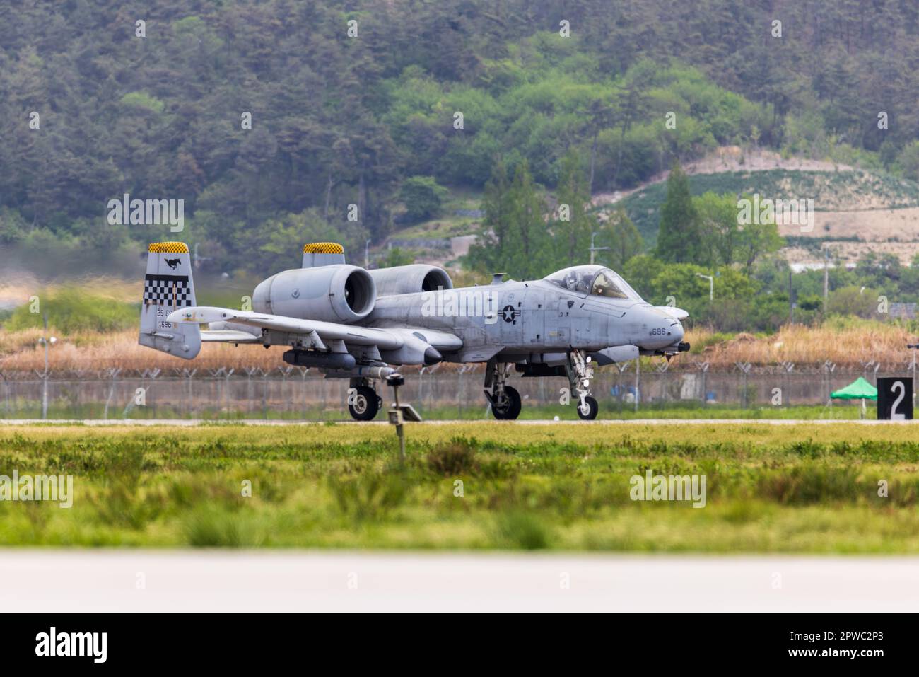 A U.S. Air Force A-10C Thunderbolt II aircraft with the 25th Fighter ...