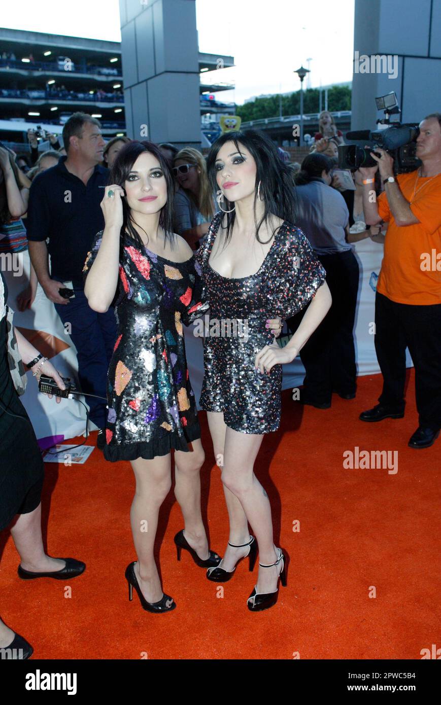 Lisa Origliasso and Jessica Origliasso of The Veronicas at the ...